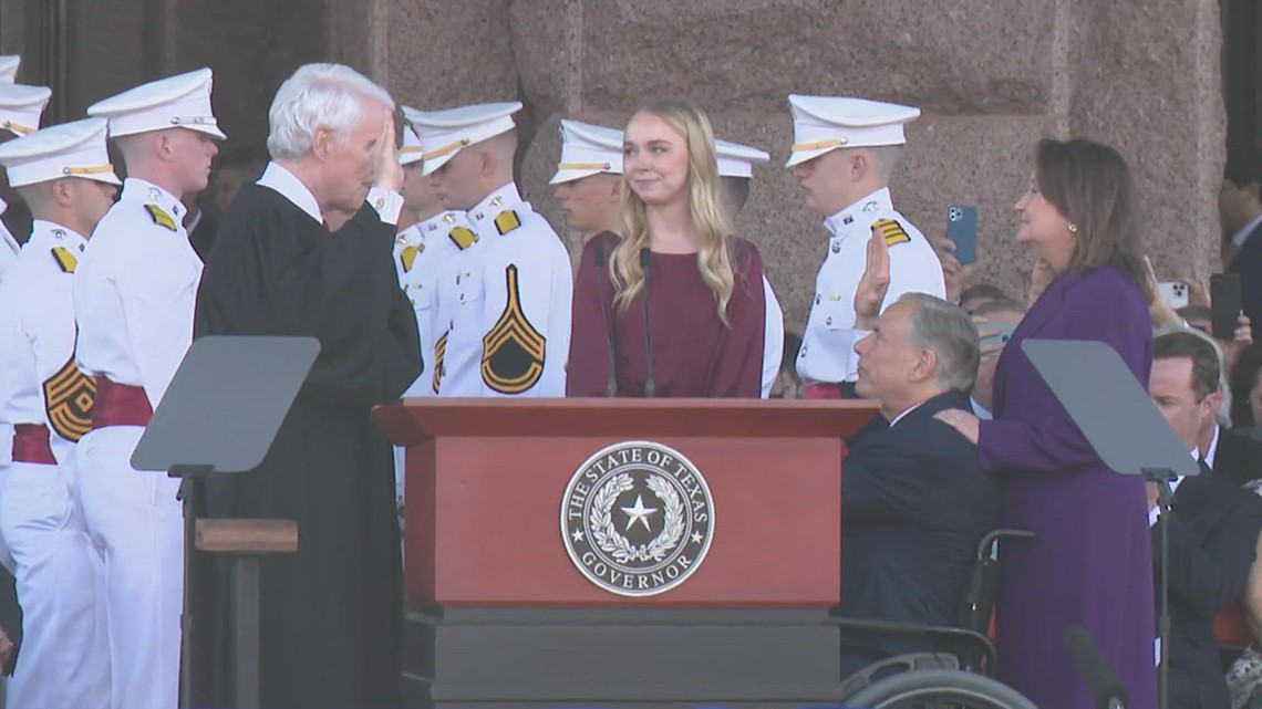 Gov. Abbott, Lt. Gov. Patrick take oath of office at inauguration ...