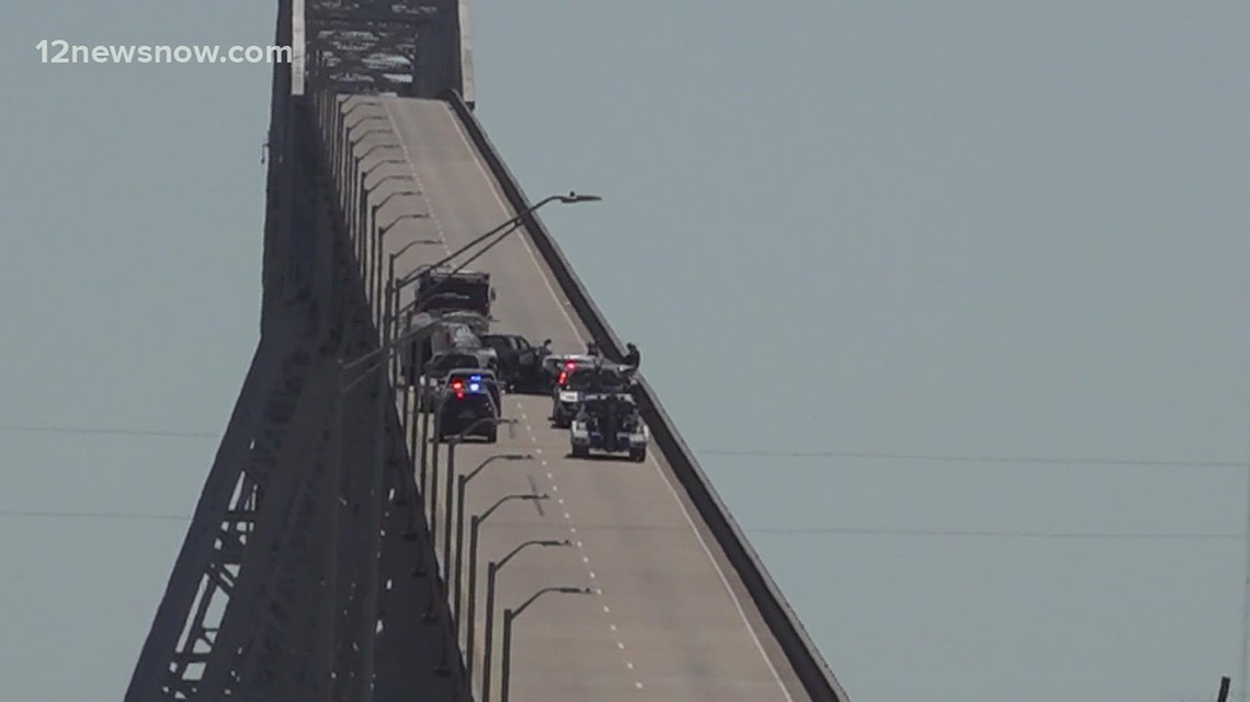 Car accident on Rainbow Bridge kills 4-year-old girl, leaves mom ...