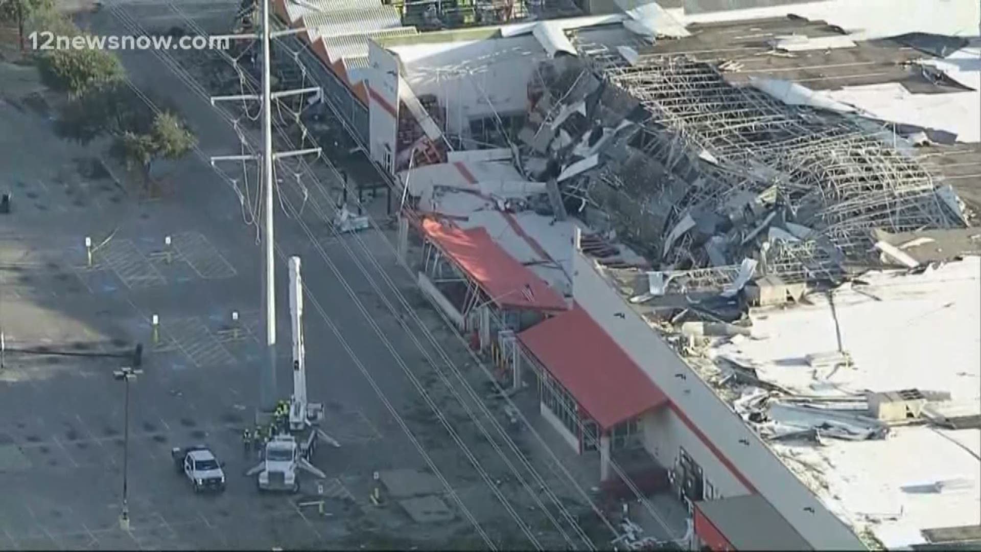 Three tornadoes leave path of damage in Dallas metroplex | 12newsnow.com