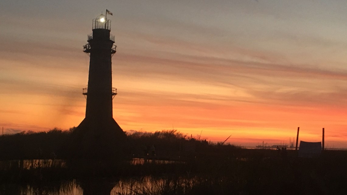 Preservation group temporarily re-lights 163-year-old Sabine Pass ...