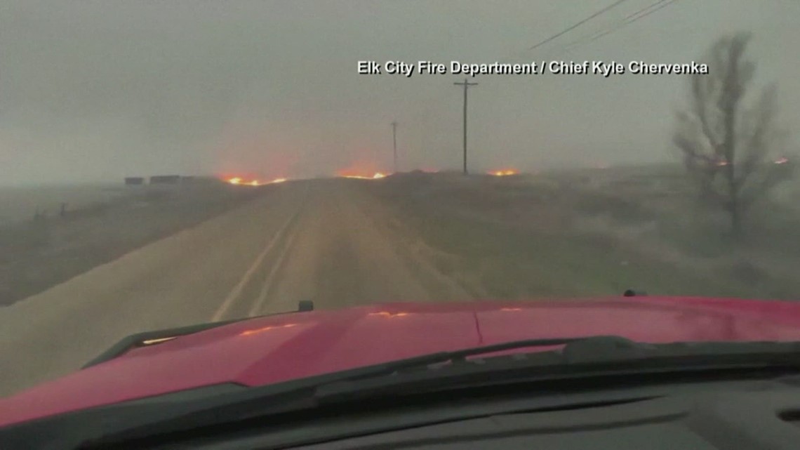 Wildfire grows into one of largest in Texas history as flames menace ...