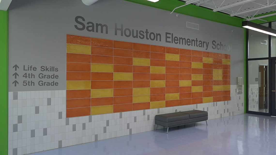 Sam Houston Elementary opens new building | 12newsnow.com