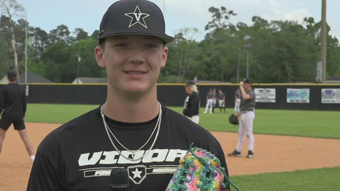 Vidor's Landon Bailey is the 409Sports Athlete of The Week | 12newsnow.com