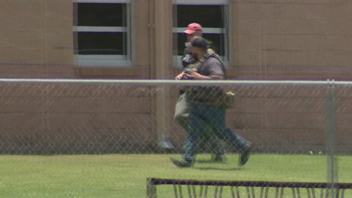 Uvalde County Sheriff's Office had no active shooter policy at time of ...