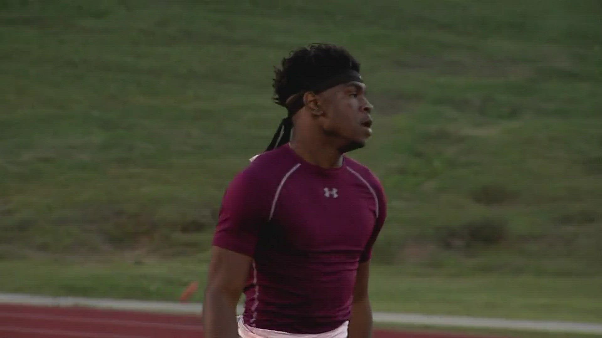 Silsbee's Kalon Barnes breaks state track record. | 12newsnow.com