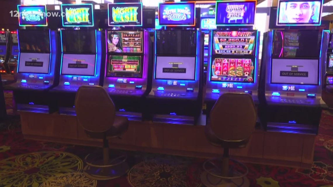 Delta Downs reopens to the public, patrons glad to be back | 12newsnow.com