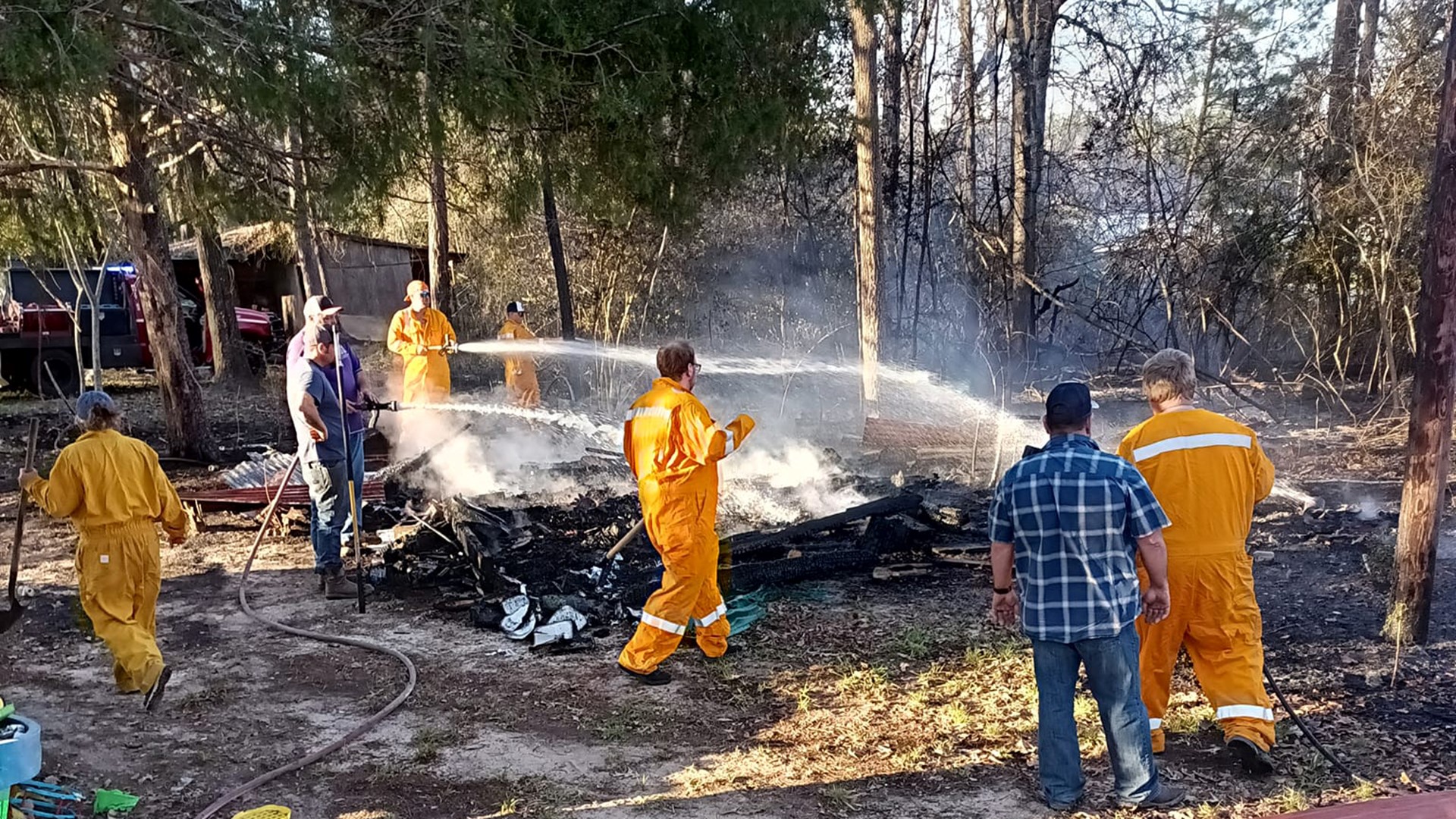 Winds whip small trash fire into 2 acre fire in Newton County ...