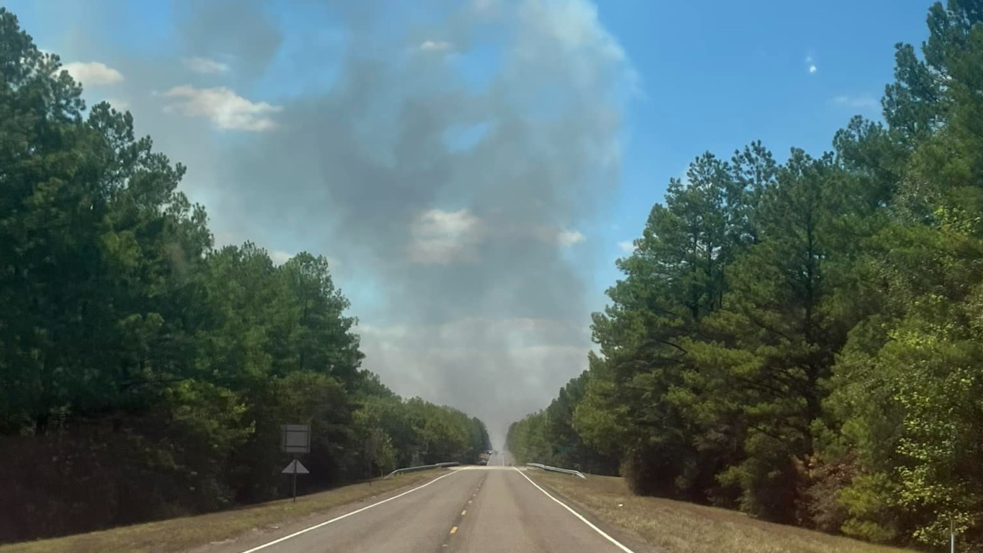 Lightning strike may have caused wildfire in Tyler County | 12newsnow.com