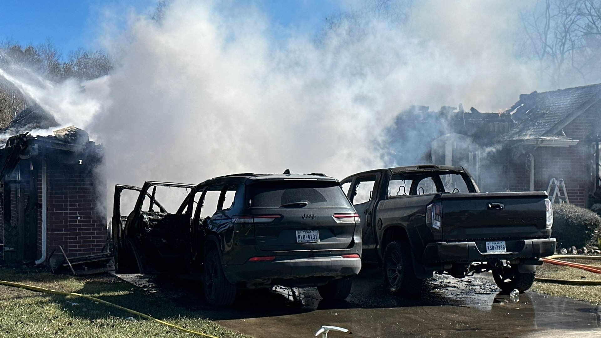 Fire destroys Bridge City home | 12newsnow.com