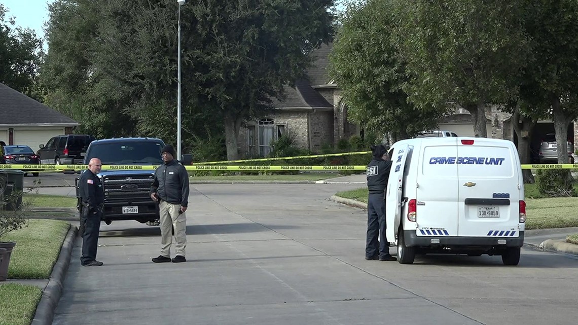 Former Beaumont officer won't face charges after deadly shooting ...