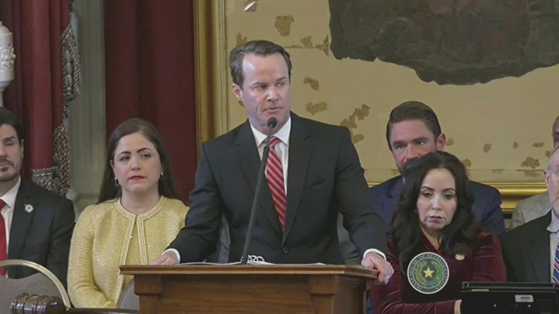 Phelan creates committee to look at pause on LNG export permits ...