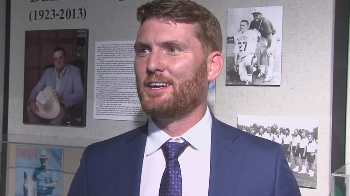 PNG's Jeff Joseph takes home Bum Phillips Golden Triangle Coach of The ...