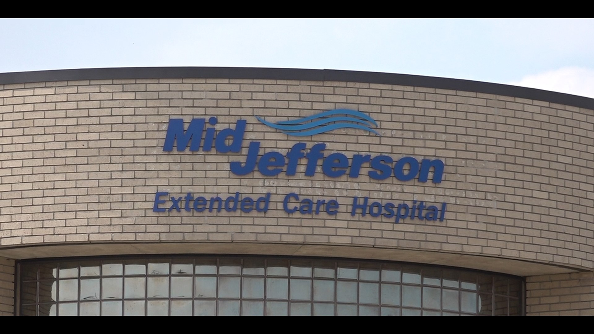 Mid-Jefferson Extended Care Hospital in Nederland closing | 12newsnow.com