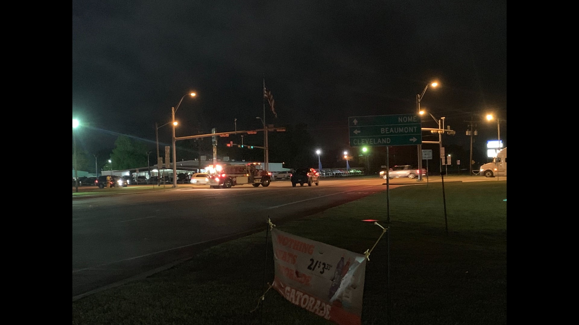 Hwy. 326 reopened after crash, gas leak north of Sour Lake, small ...