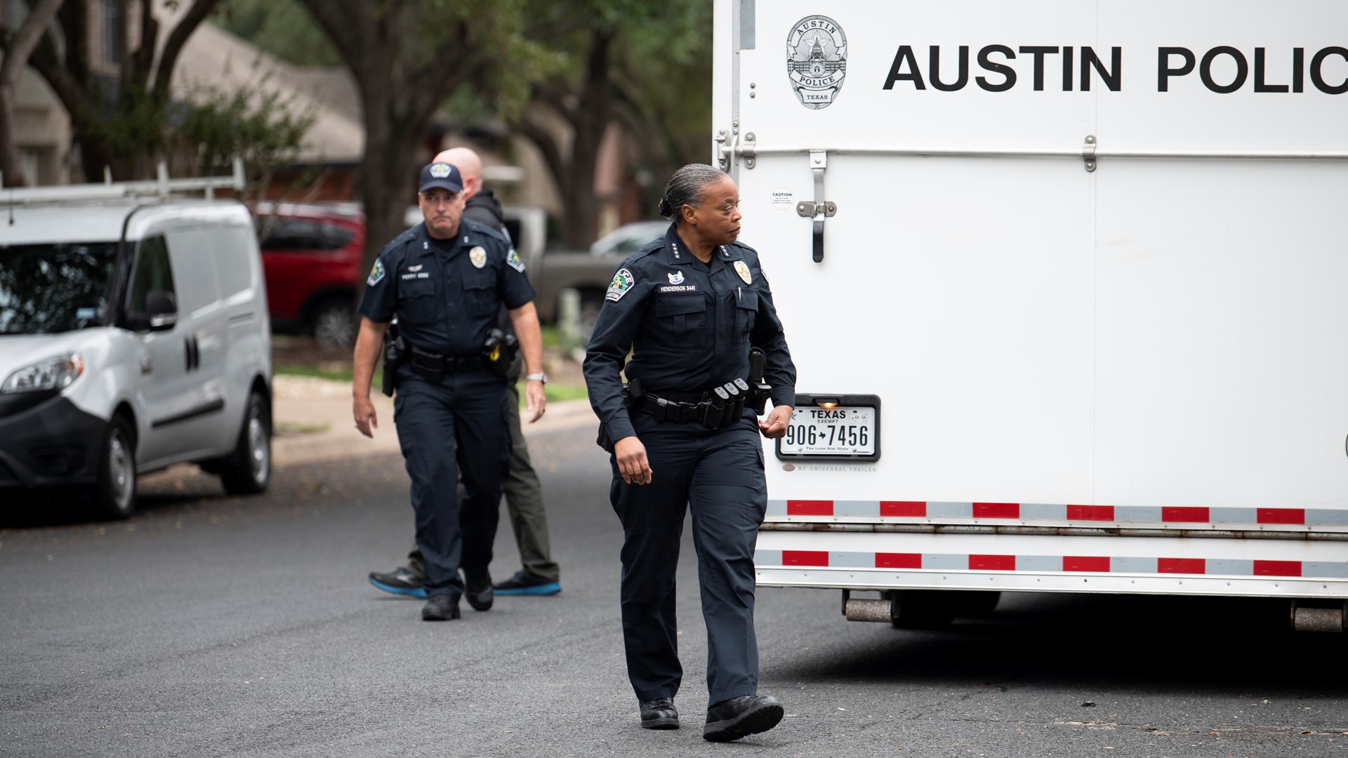 Austin police officer killed in shooting on Bernoulli Drive | 12newsnow.com