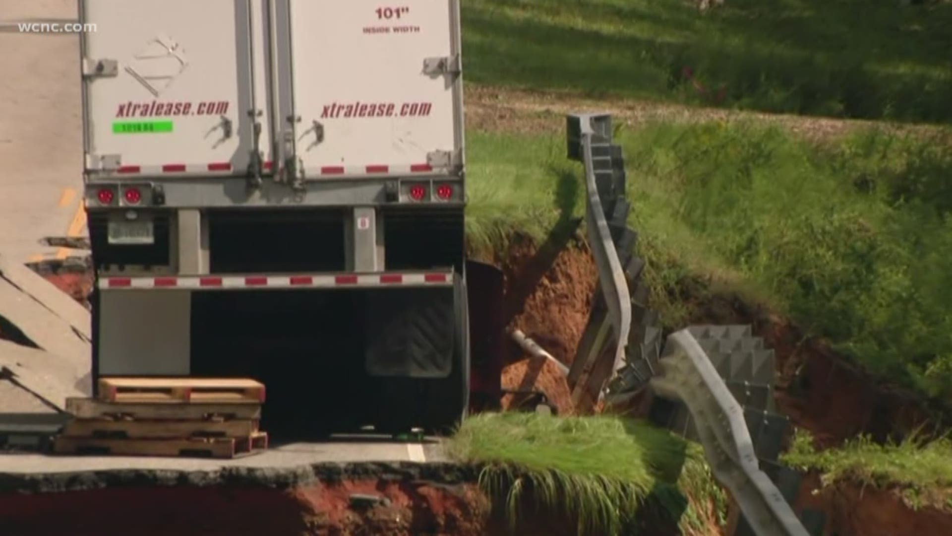 Bridge collapses under tractor-trailer in South Carolina | 12newsnow.com