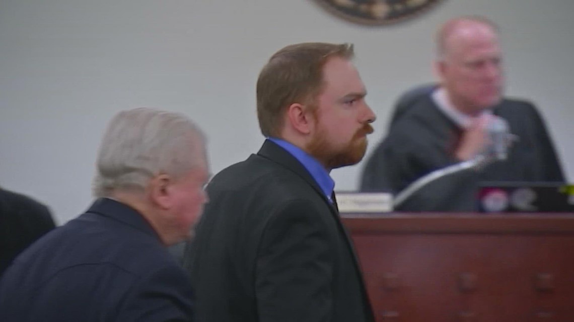 Aaron Dean trial: Jury selection begins | 12newsnow.com