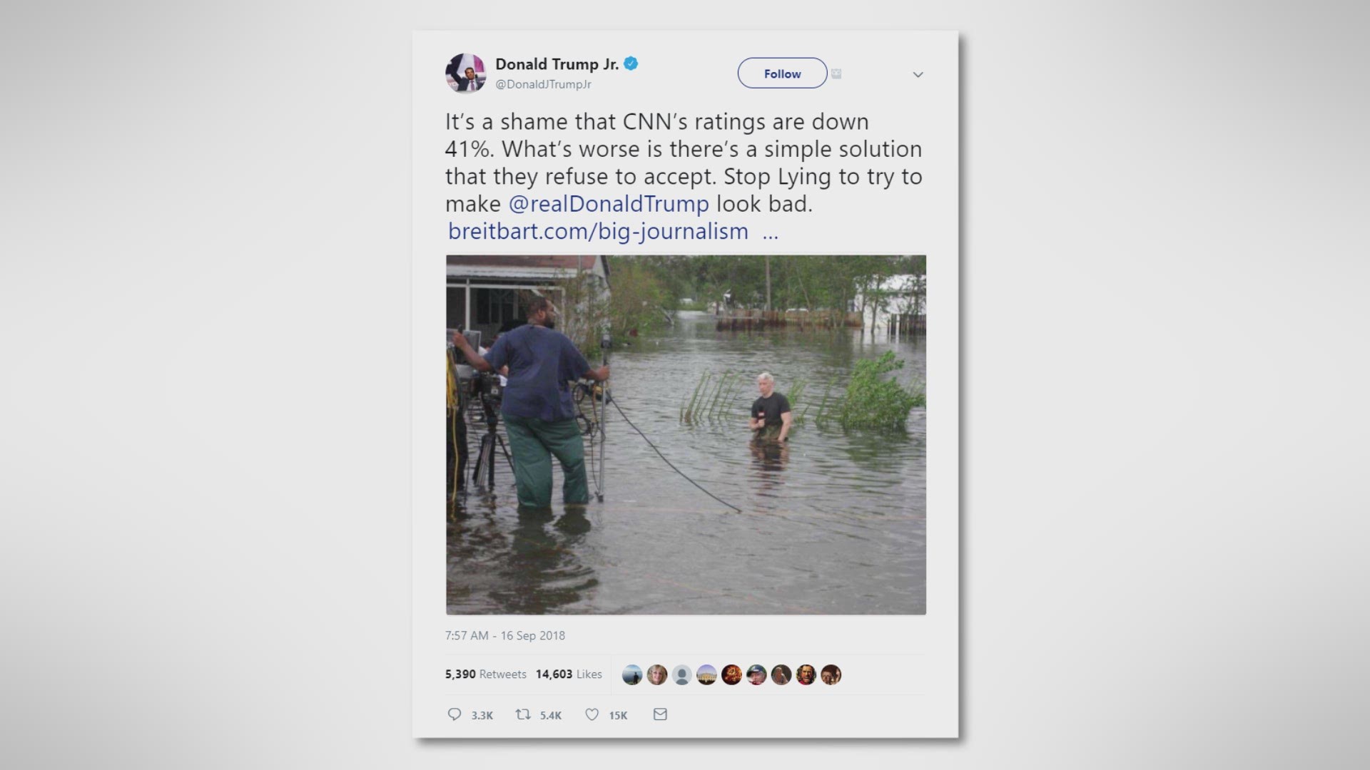 Anderson Cooper addresses viral hurricane photo on CNN | 12newsnow.com
