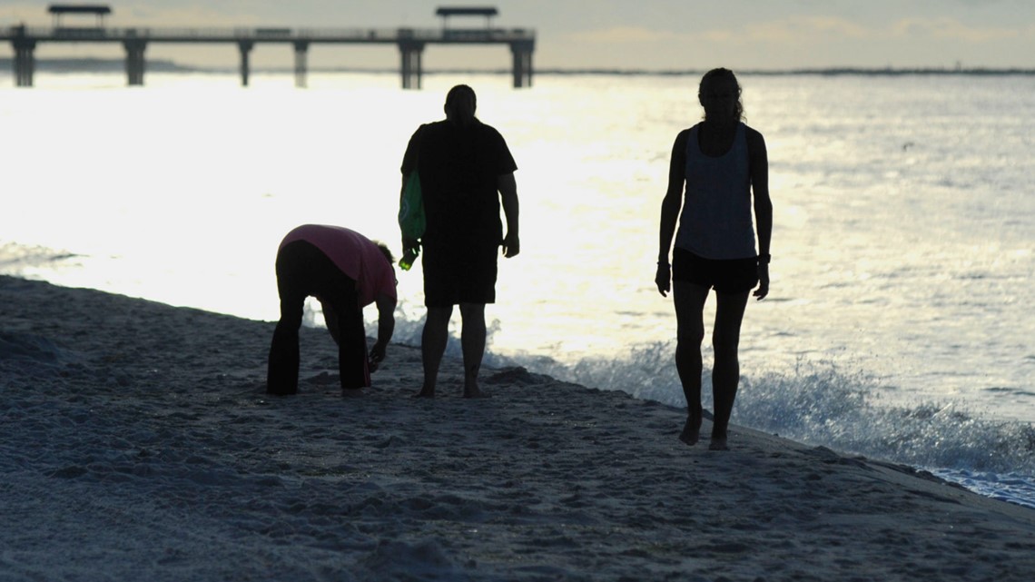 Gulf Coast's beloved 'Redneck Riviera' now a virus hotspot | 12newsnow.com
