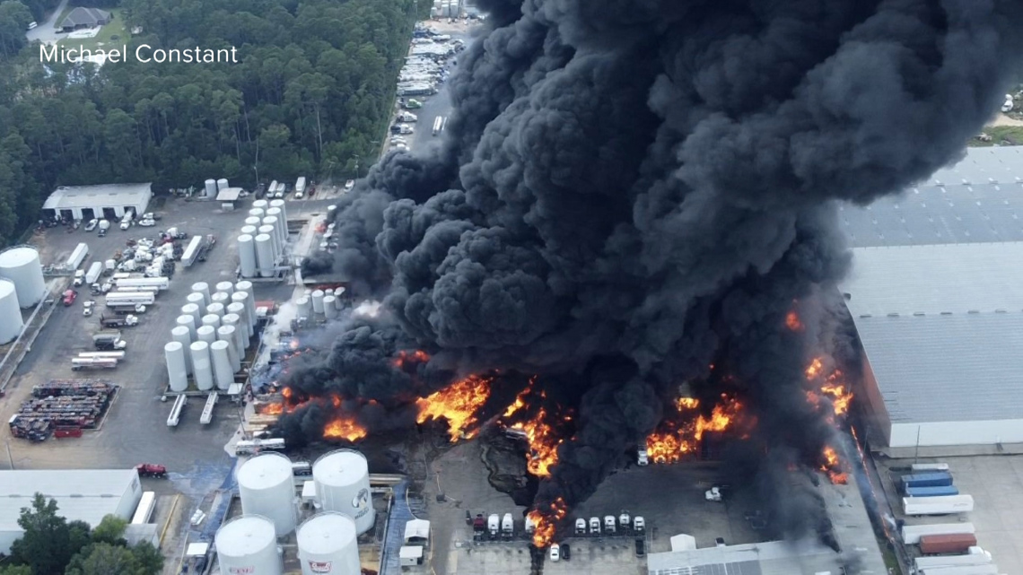 Roseland explosion triggers fire, school evacuation, road closures; no ...